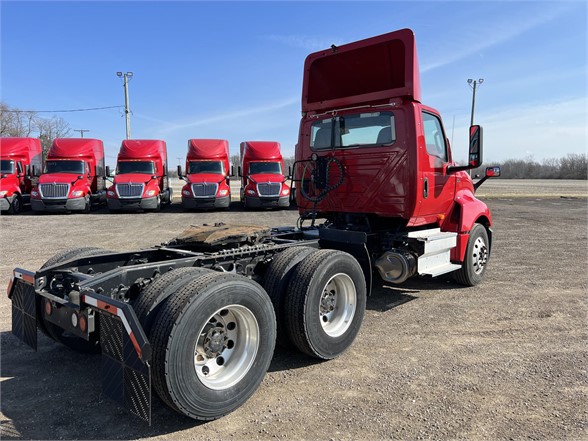 2018 International LT 625 6X4 - Selking International | Trucks, Service ...