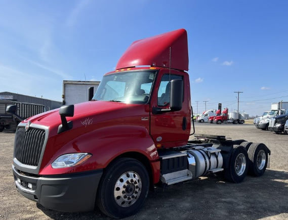 2018 International LT 625 6X4 - Selking International | Trucks, Service ...