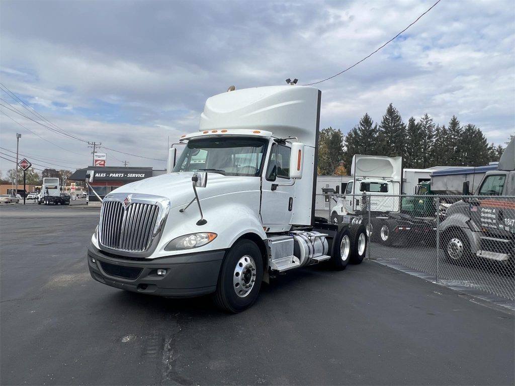 2017 INTERNATIONAL PROSTAR - Selking International | Trucks, Service ...