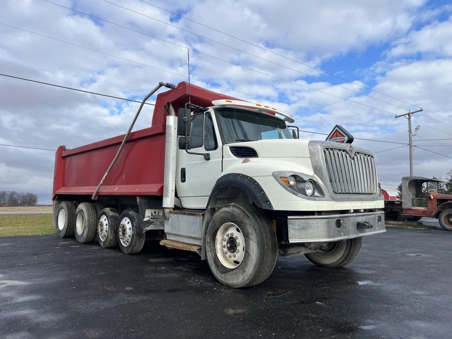 2016 INTERNATIONAL WORKSTAR 7600 - Selking International | Trucks ...