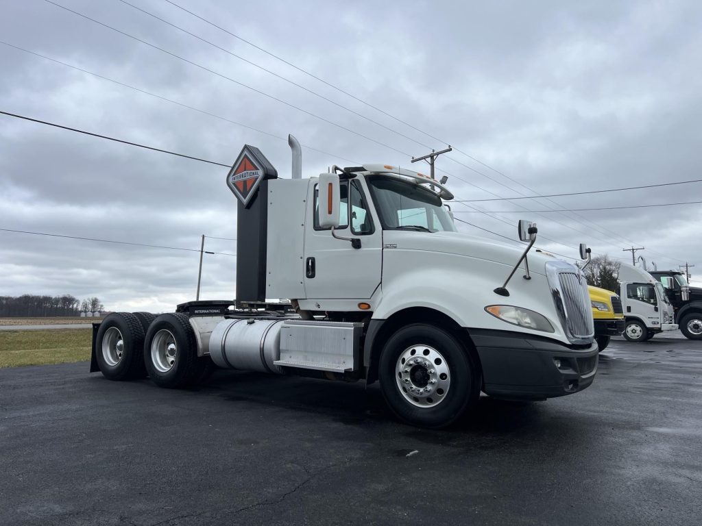 2017 INTERNATIONAL PROSTAR - Selking International | Trucks, Service ...