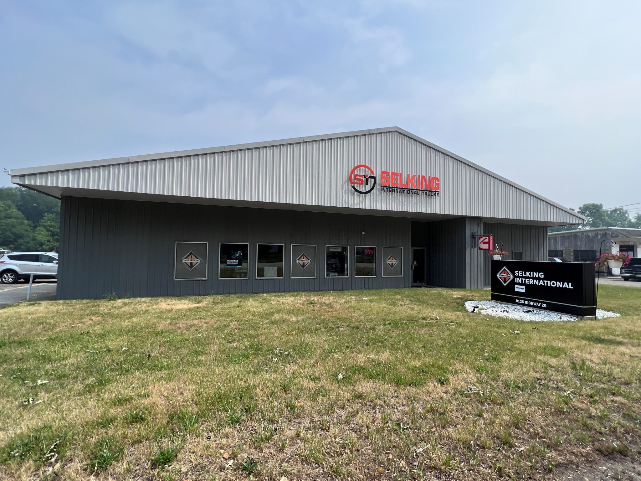Lagrange | Selking International Trucks | Fort Wayne Indiana