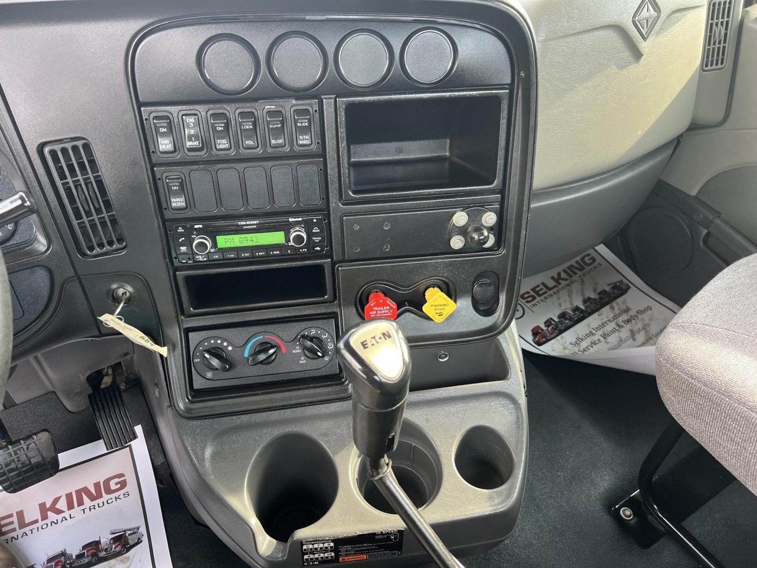 2017 INTERNATIONAL PROSTAR - Selking International | Trucks, Service ...