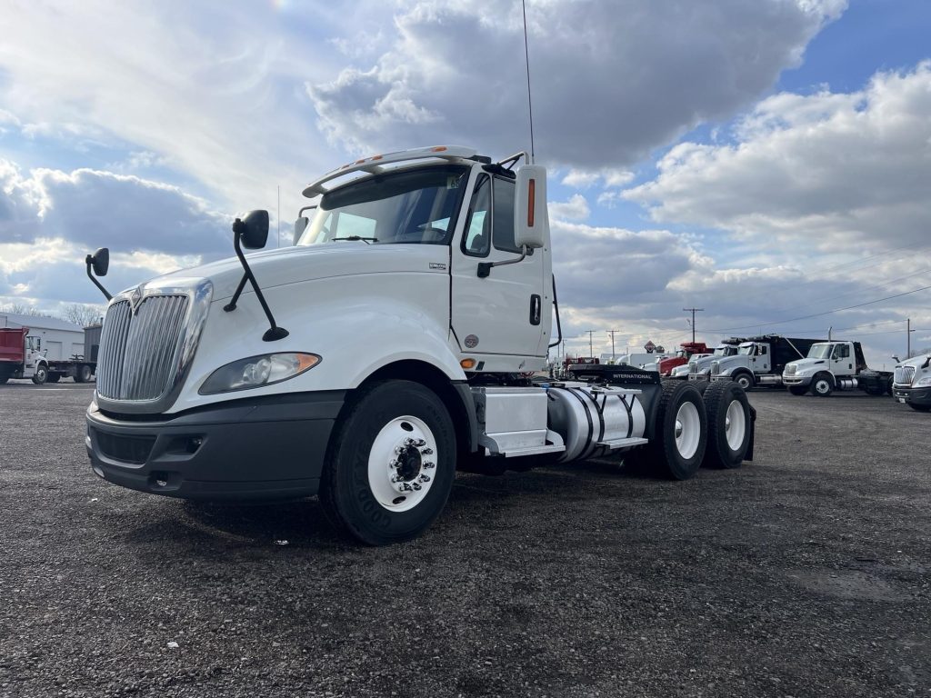 2017 INTERNATIONAL PROSTAR - Selking International | Trucks, Service ...