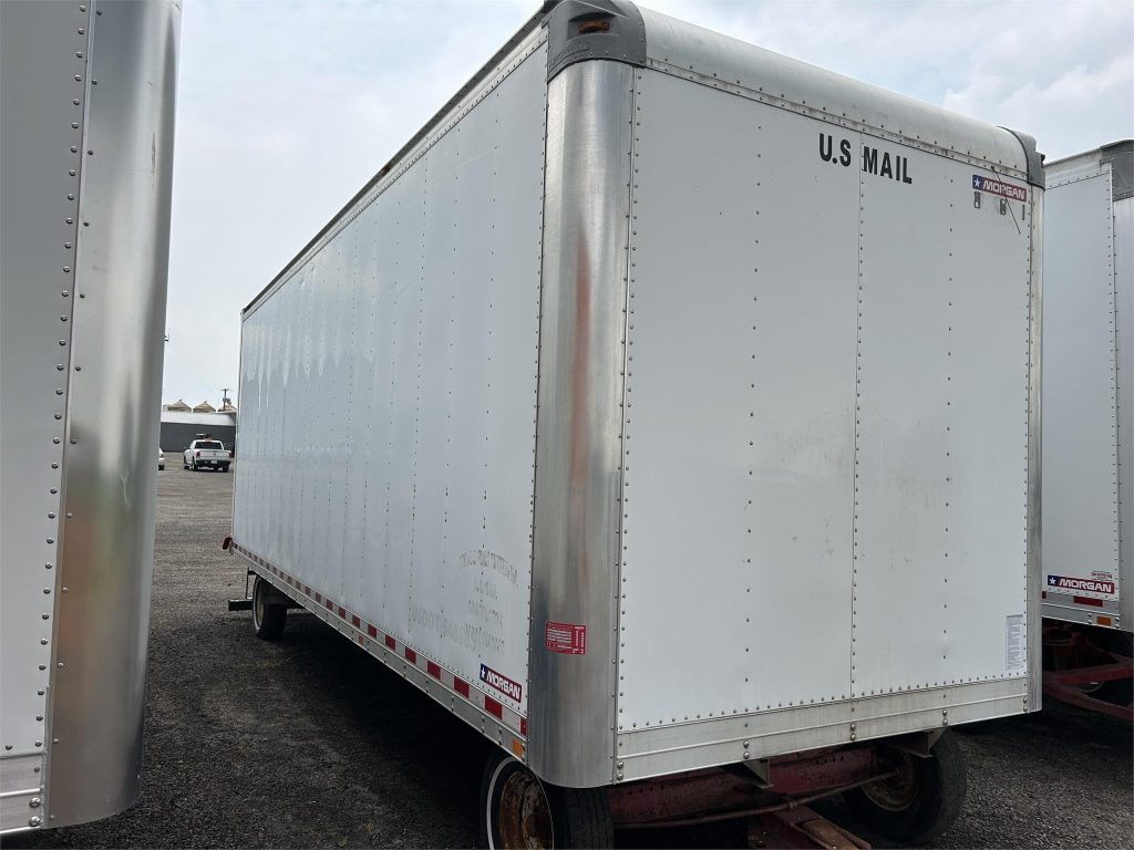2015 MORGAN 24 FT - Selking International | Trucks, Service, and Parts ...
