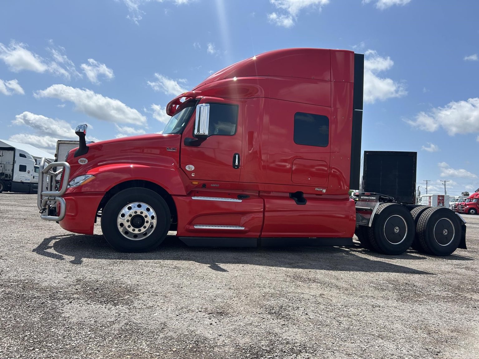 2025 INTERNATIONAL LT - Selking International | Trucks, Service, and ...