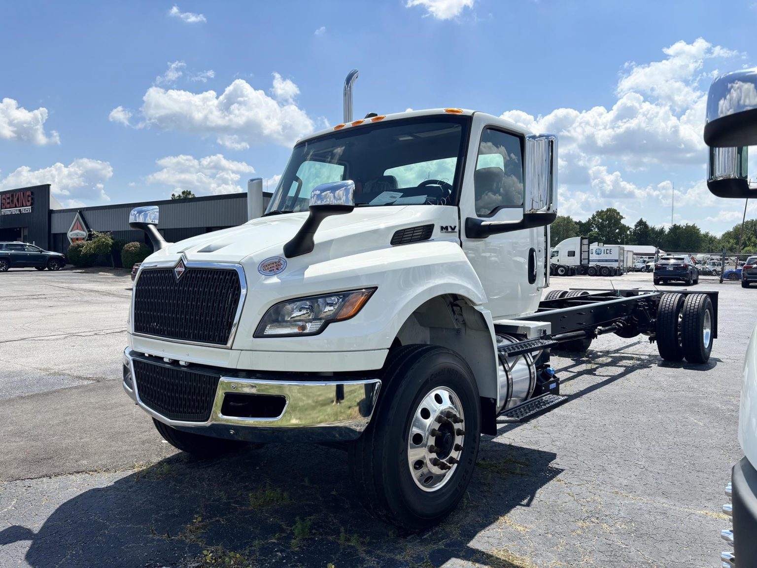 2025 INTERNATIONAL MV - Selking International | Trucks, Service, and ...