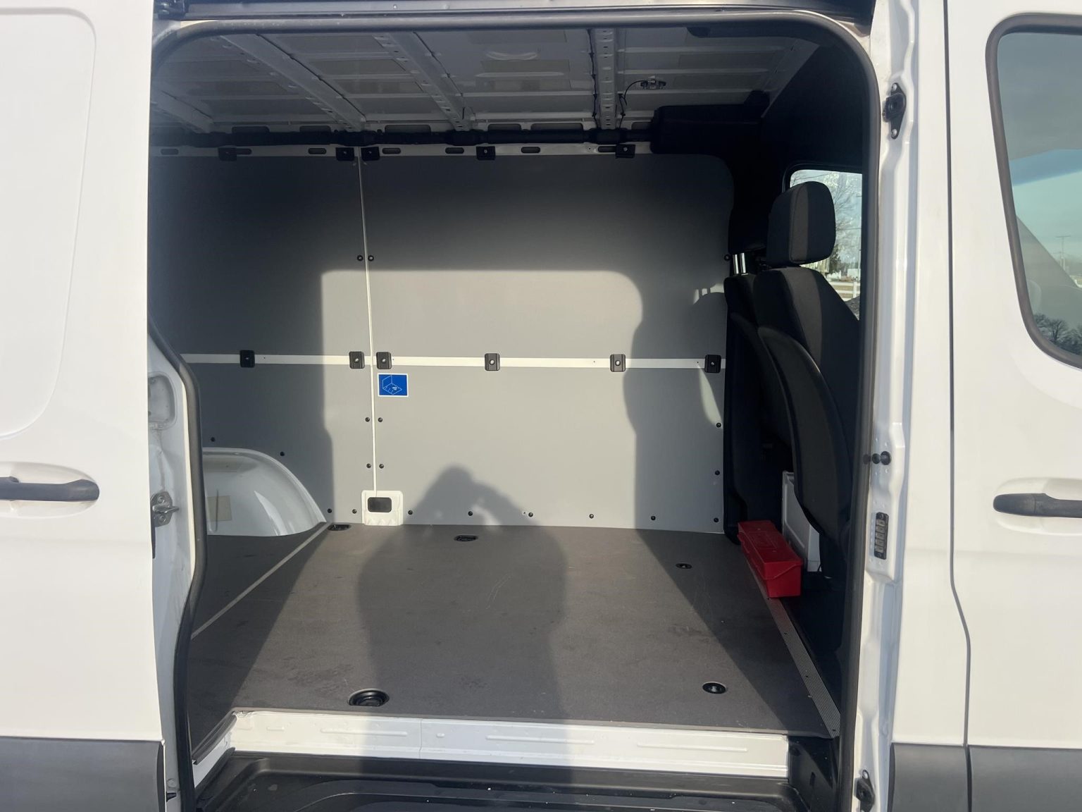 2020 Freightliner Sprinter 2500 Cargo Van | Selking